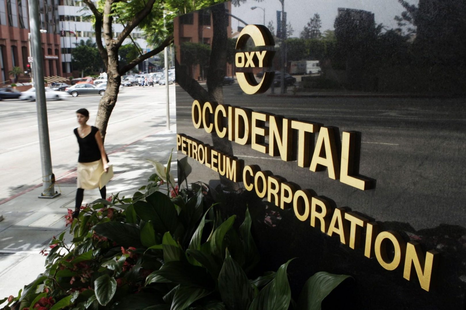 Occidental acquires Holocene Carbon, expanding DAC portfolio — ESG Post